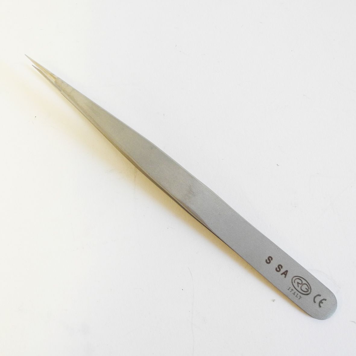 Non-Magnetic Tweezers