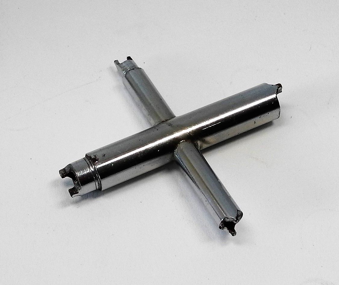 Centre Fixing Nut Tool / Clock Dial Wrench - HC151