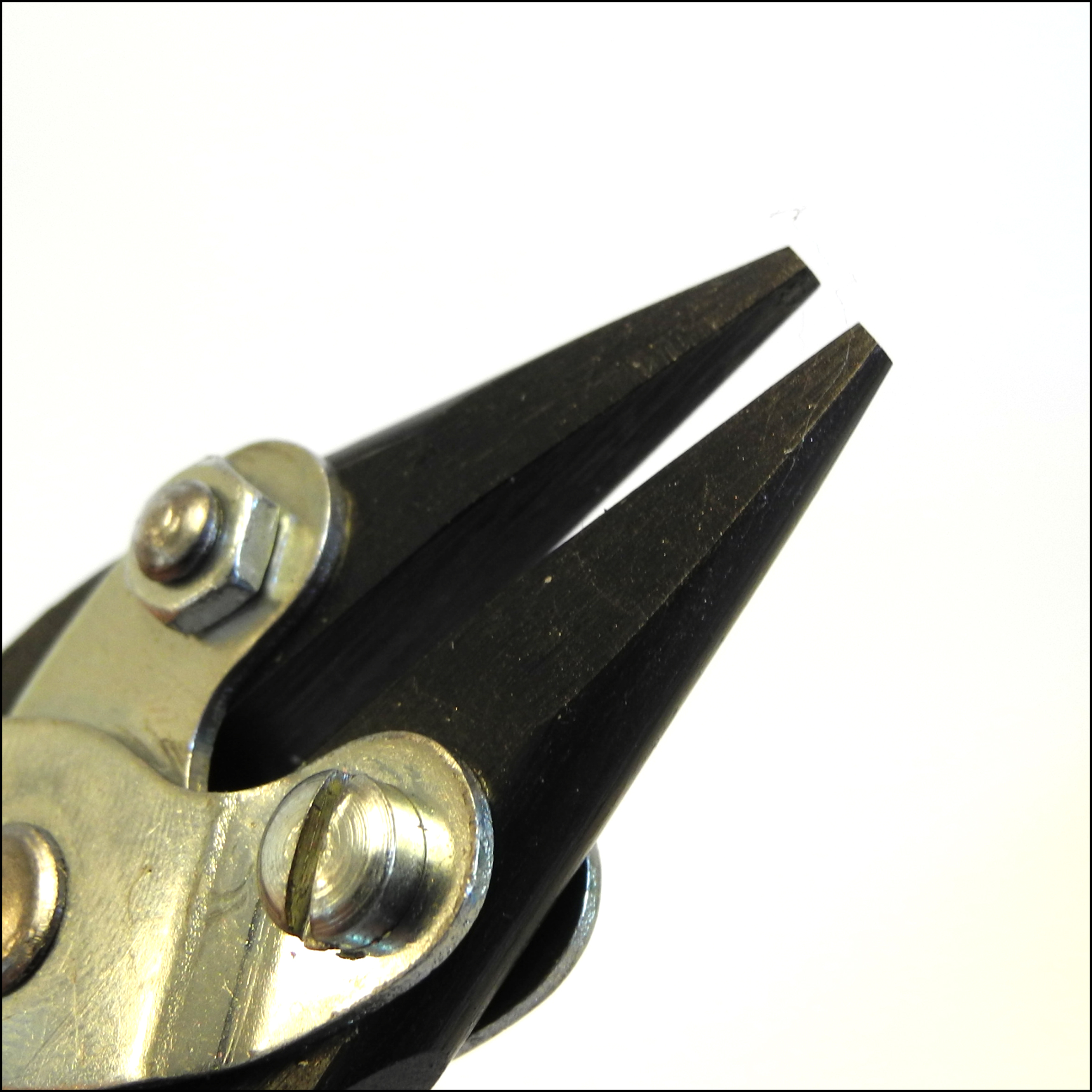 Parallel Plier Smooth Jaw Snipe - TQP155